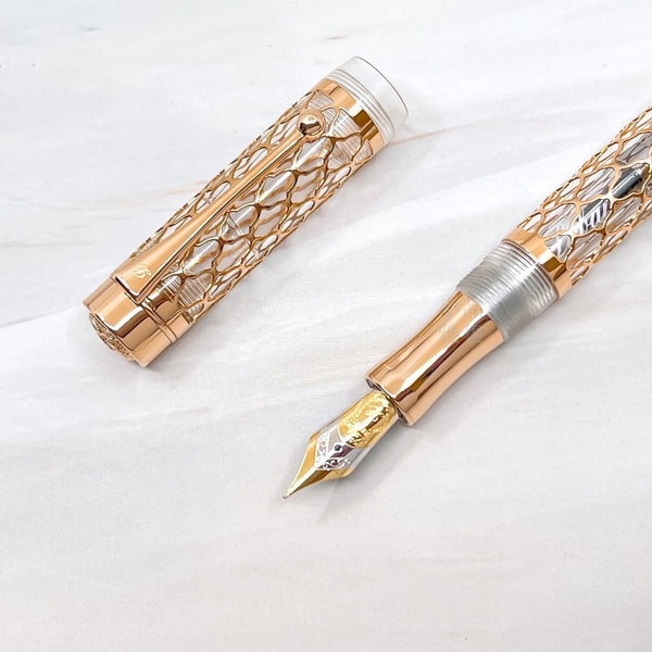 LABAN FLORA fountain pen 18K nib (rose gold) - TY Lee Pen Shop - TY Lee ...